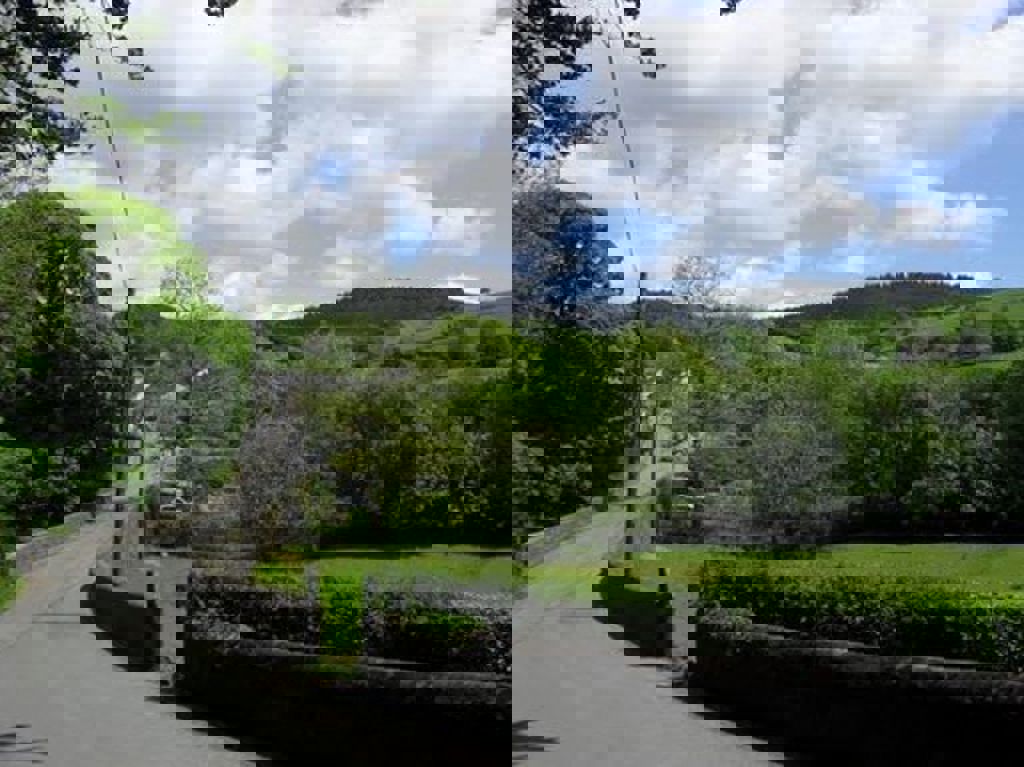 Characterful Rural Welsh Cottage - www.brynhyfrydcottage.co.uk