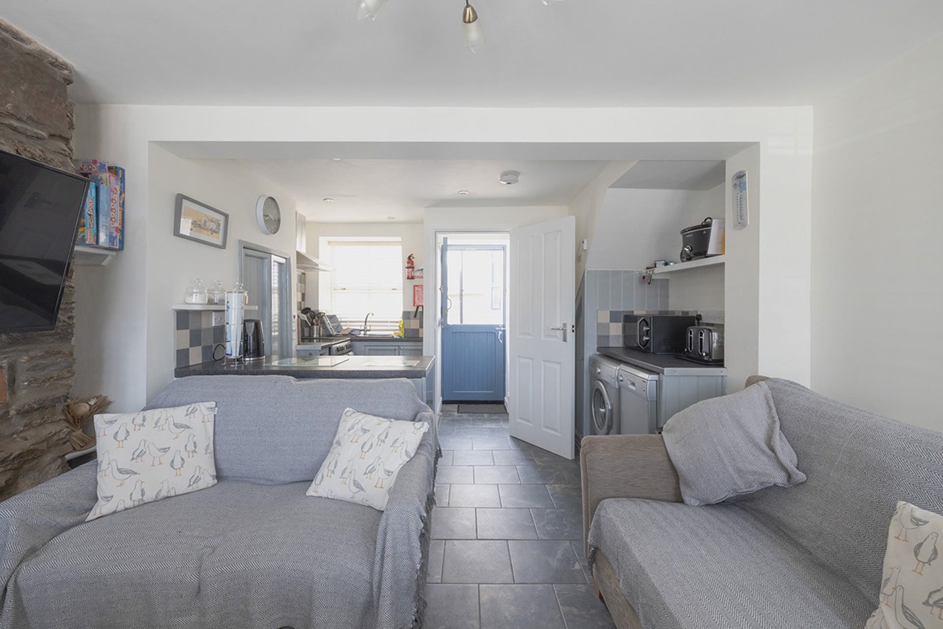Details - 3 Sea View Cottage Looe